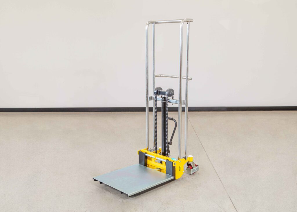 Liftsmart Platform Stacker – Adaptalift Store