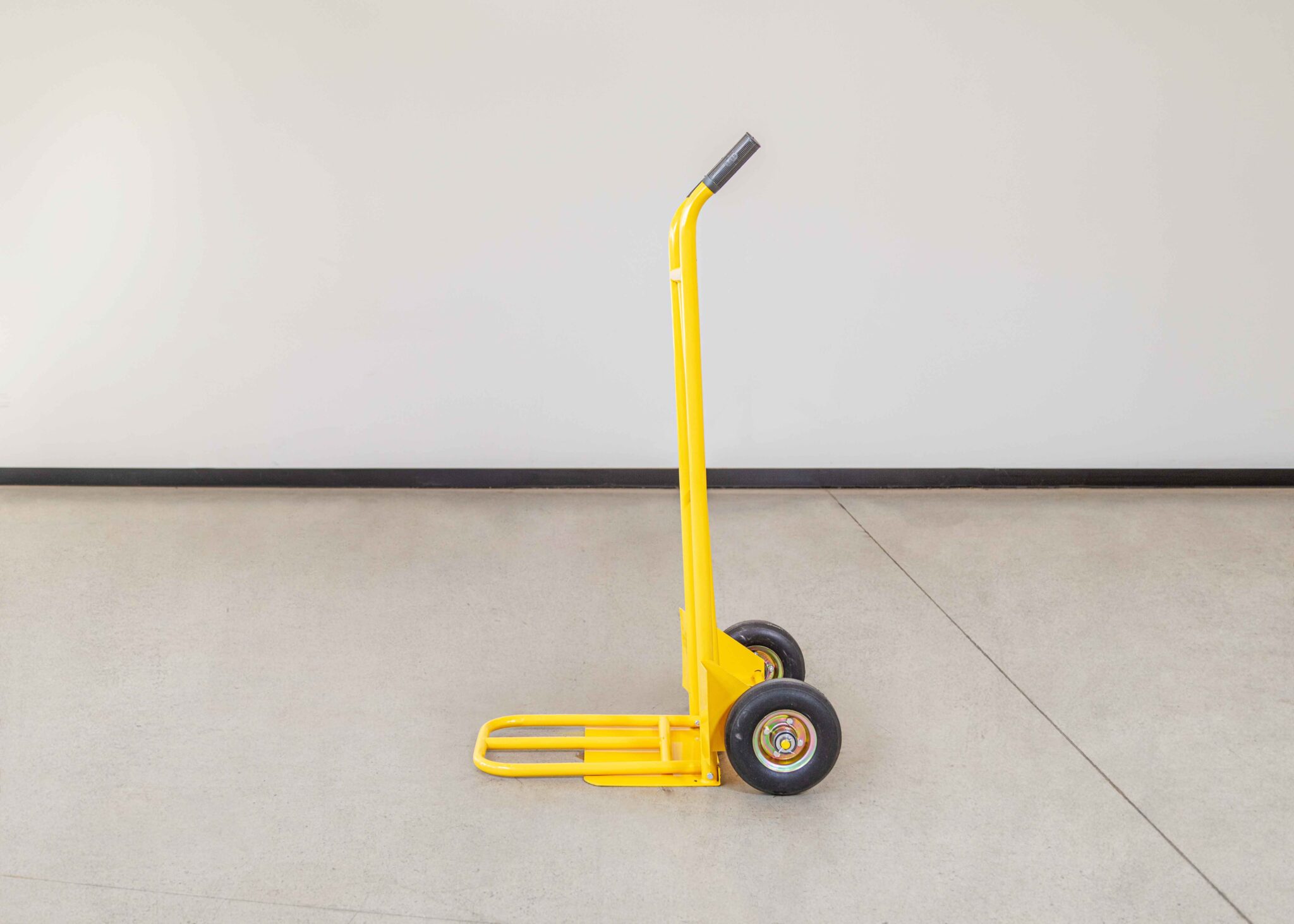 Heavy Duty Hand Trolley with Extendable Base – 200kg Capacity ...