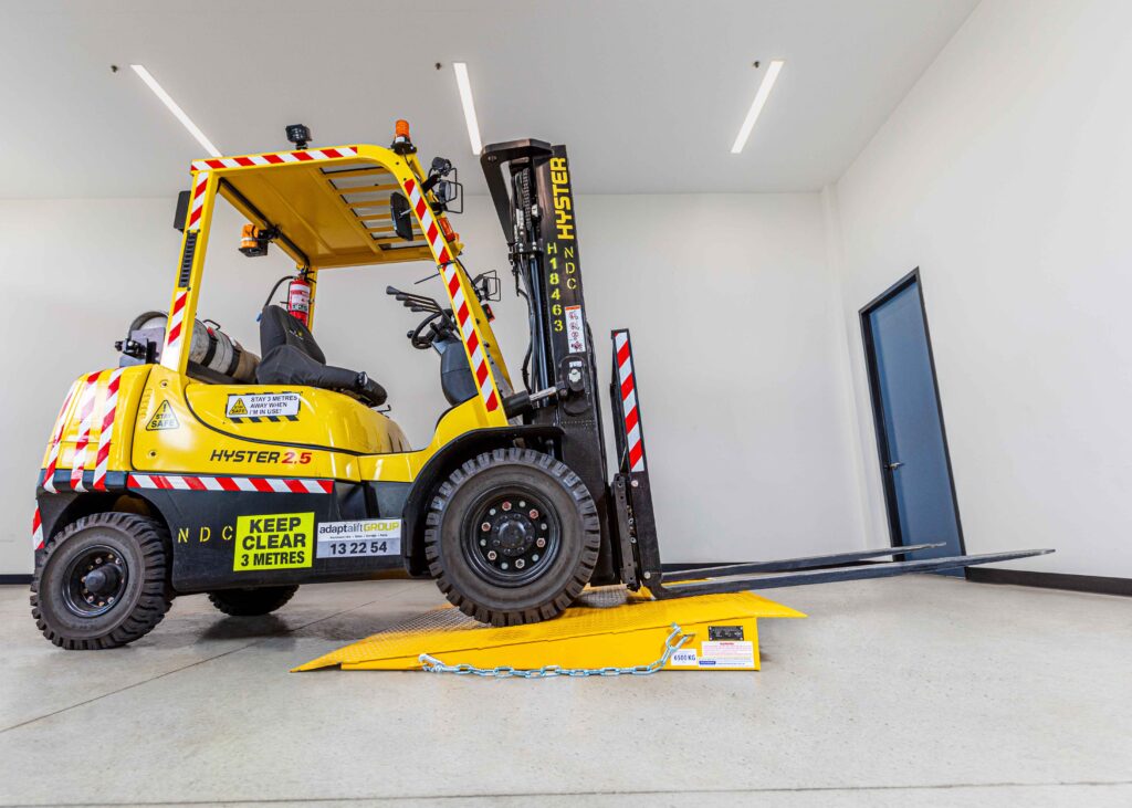 6.5 Tonne Forklift Container Ramp – Adaptalift Store