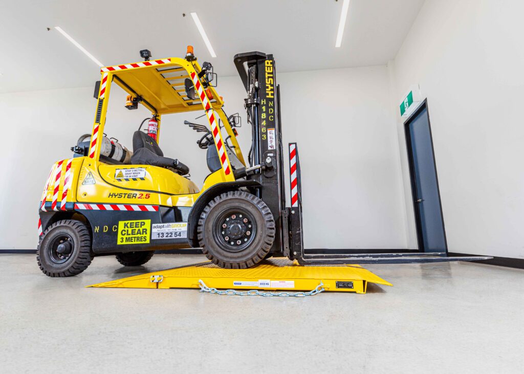 Container Ramp 8 Tonne WLL – Adaptalift Store